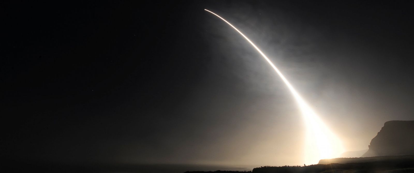 What The Launch Of A Minuteman Iii Missile Looks Like Abc News